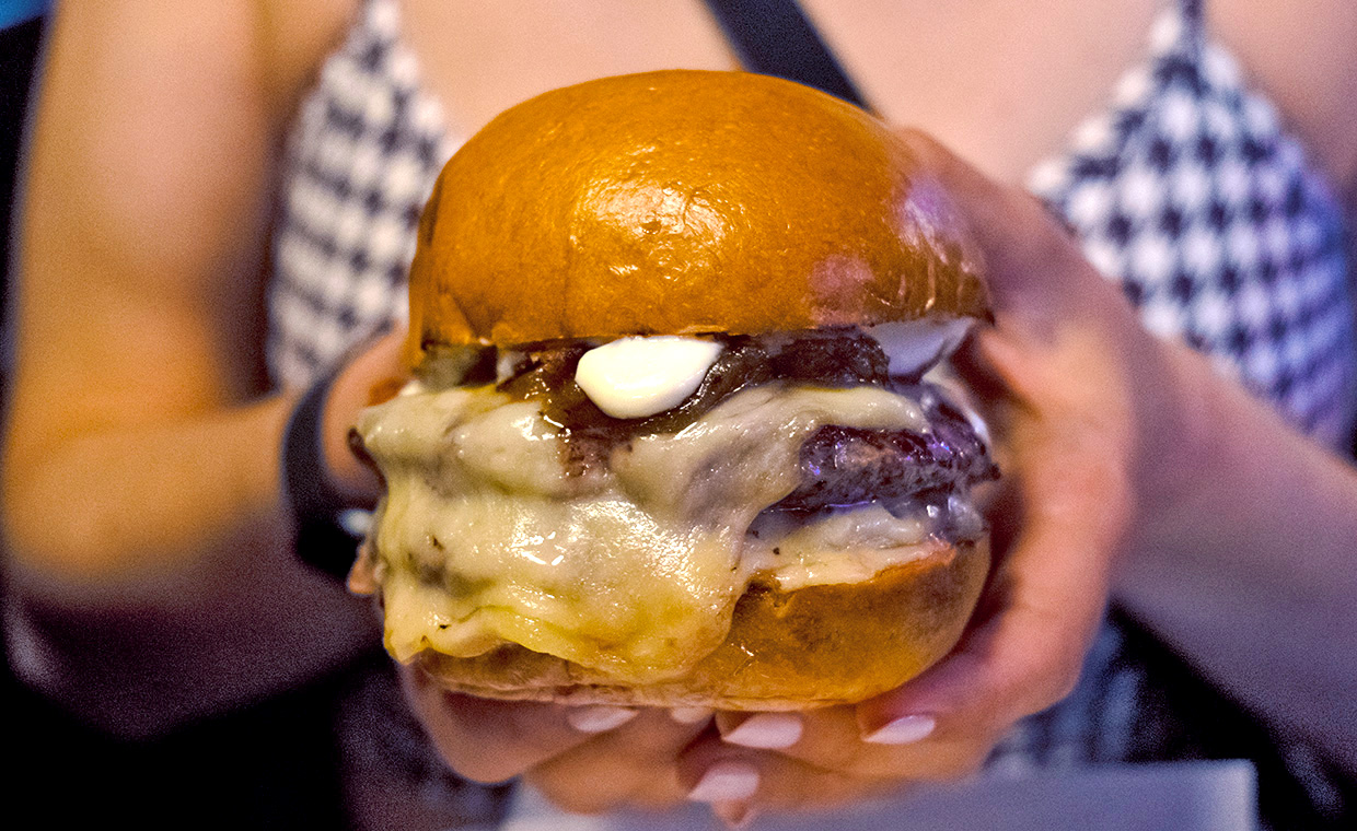 Black Iron Burger • Burgerdudes