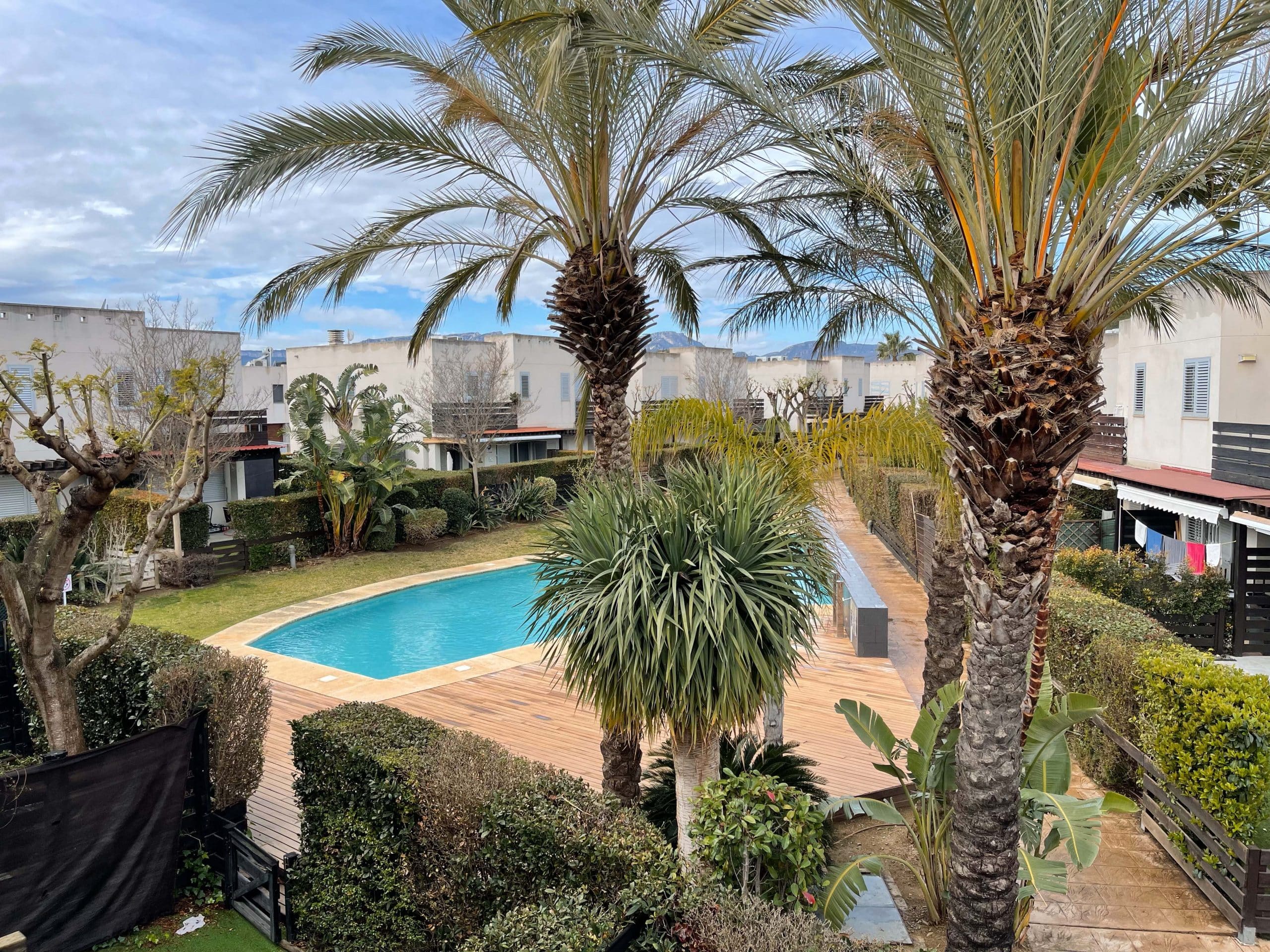 Jardín | casa-mont-roig.travel