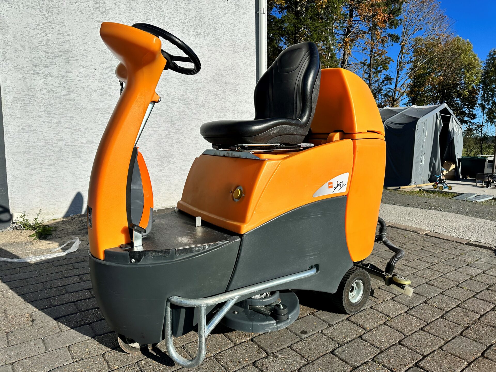 Taski Swingo 2500 - Combiclean städmaskiner försäljning och uthyrning