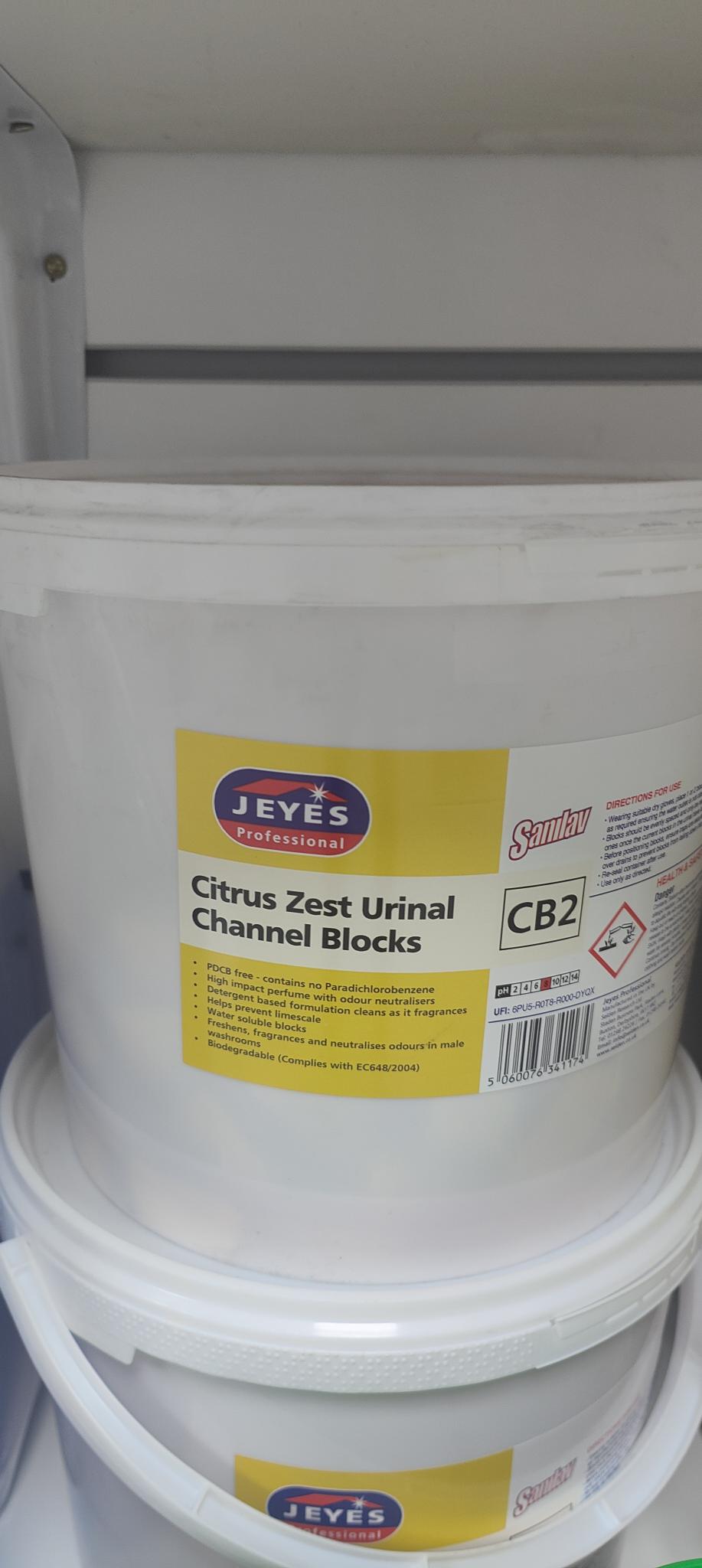 Citrus Zest Urinal Channel Blocks 3 KG - Office and Commercial Cleaning ...