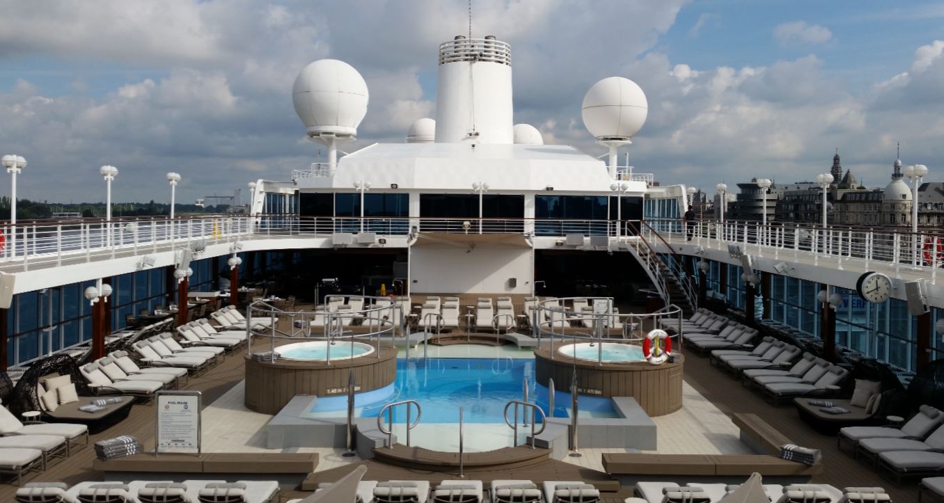 Azamara Quest – a visit – CruiseToTravel