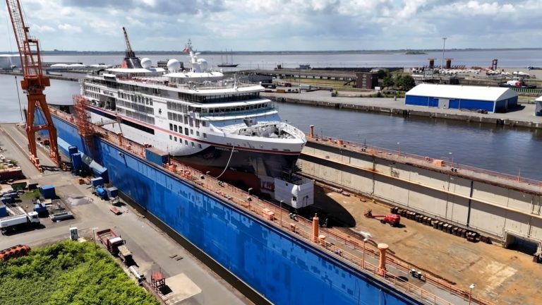 Hapag-Lloyd Cruises’ HANSEATIC spirit Successfully Completes First ...