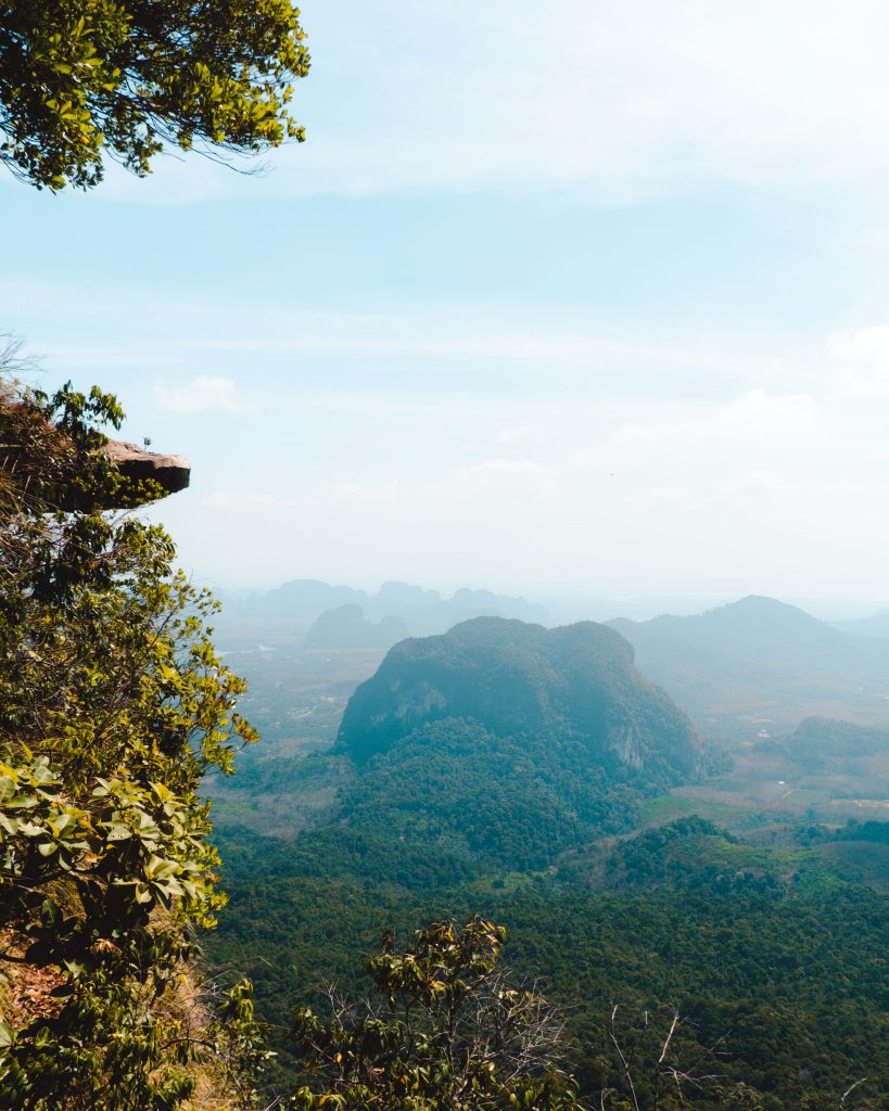 Hiken naar het Khao Ngon Nak Viewpoint, Krabi (Dragon Crest Mountain ...