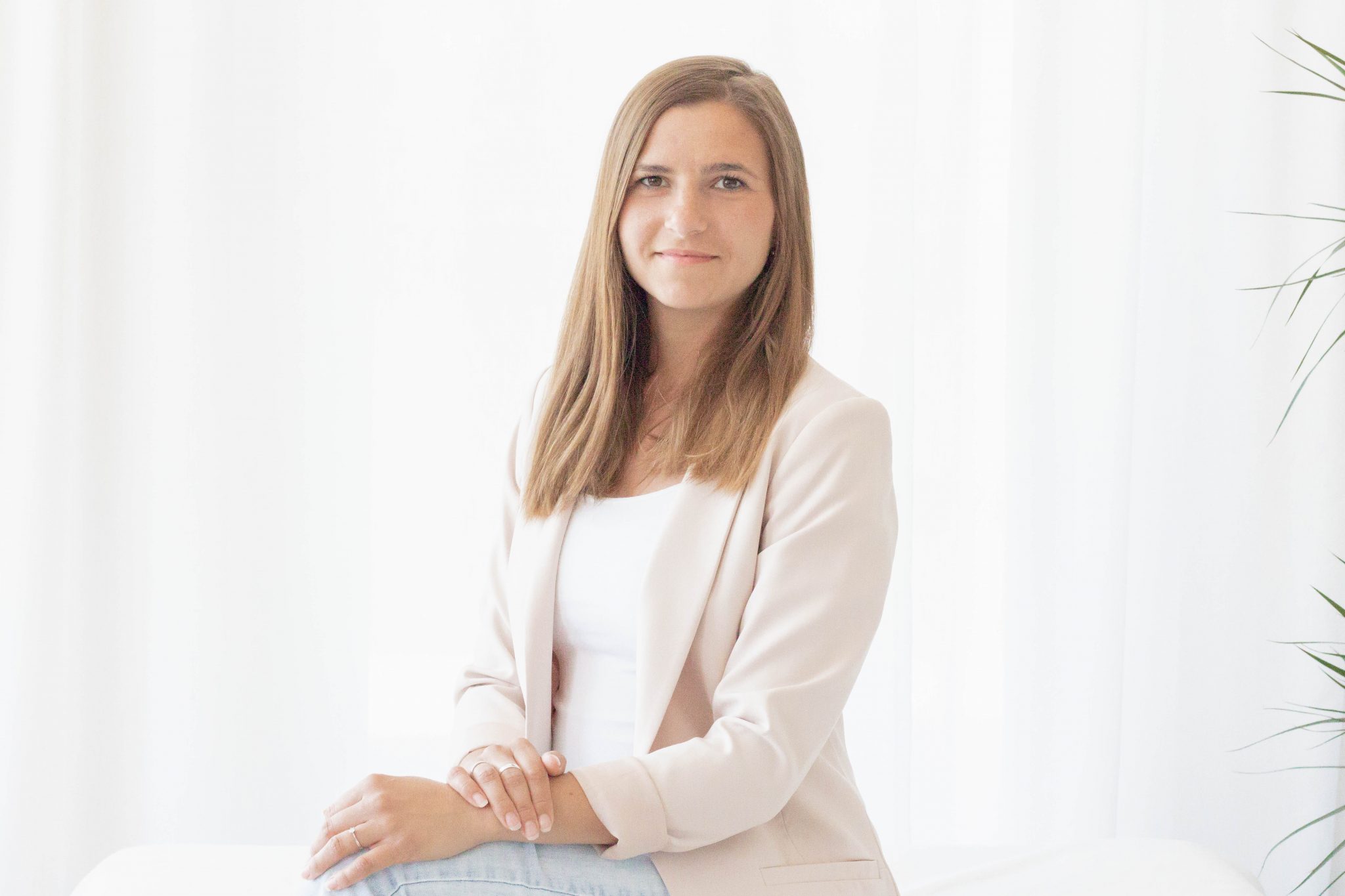 Über Mich – Elena Merkel I Elegante und zeitlose Familienfotografie