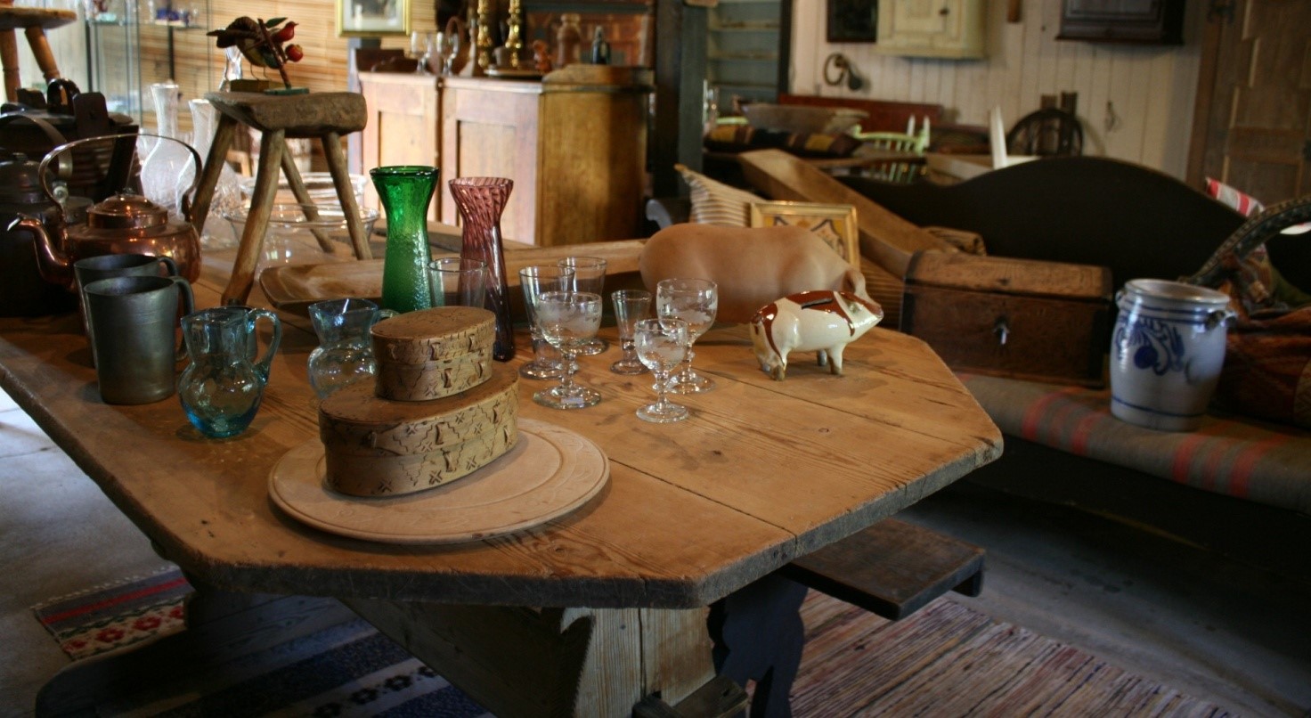 Almuemøbler bonde møbler antikke ting antikviteter