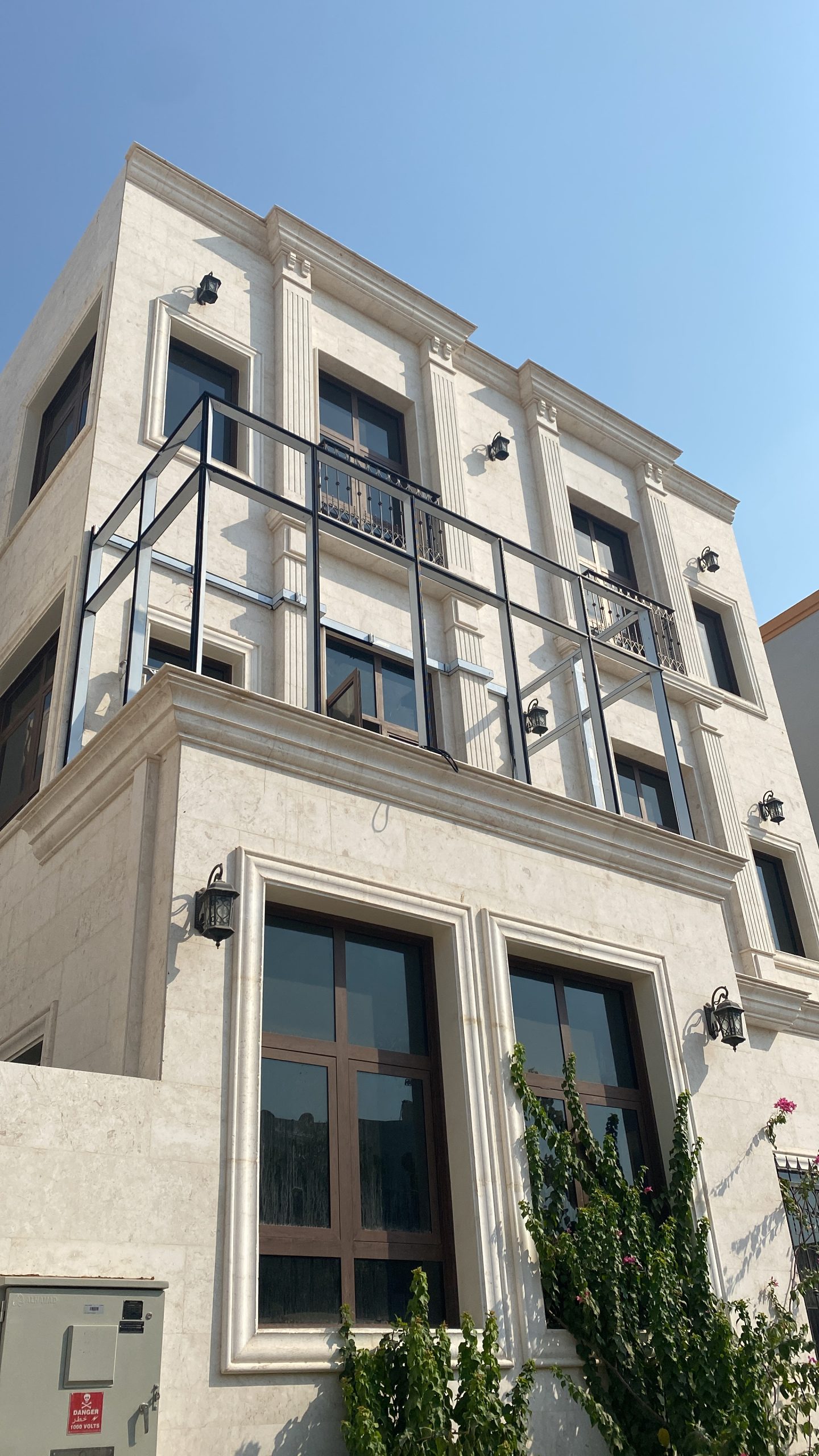 Glass Room Balcony with Curtain Wall (14) - Express Gate