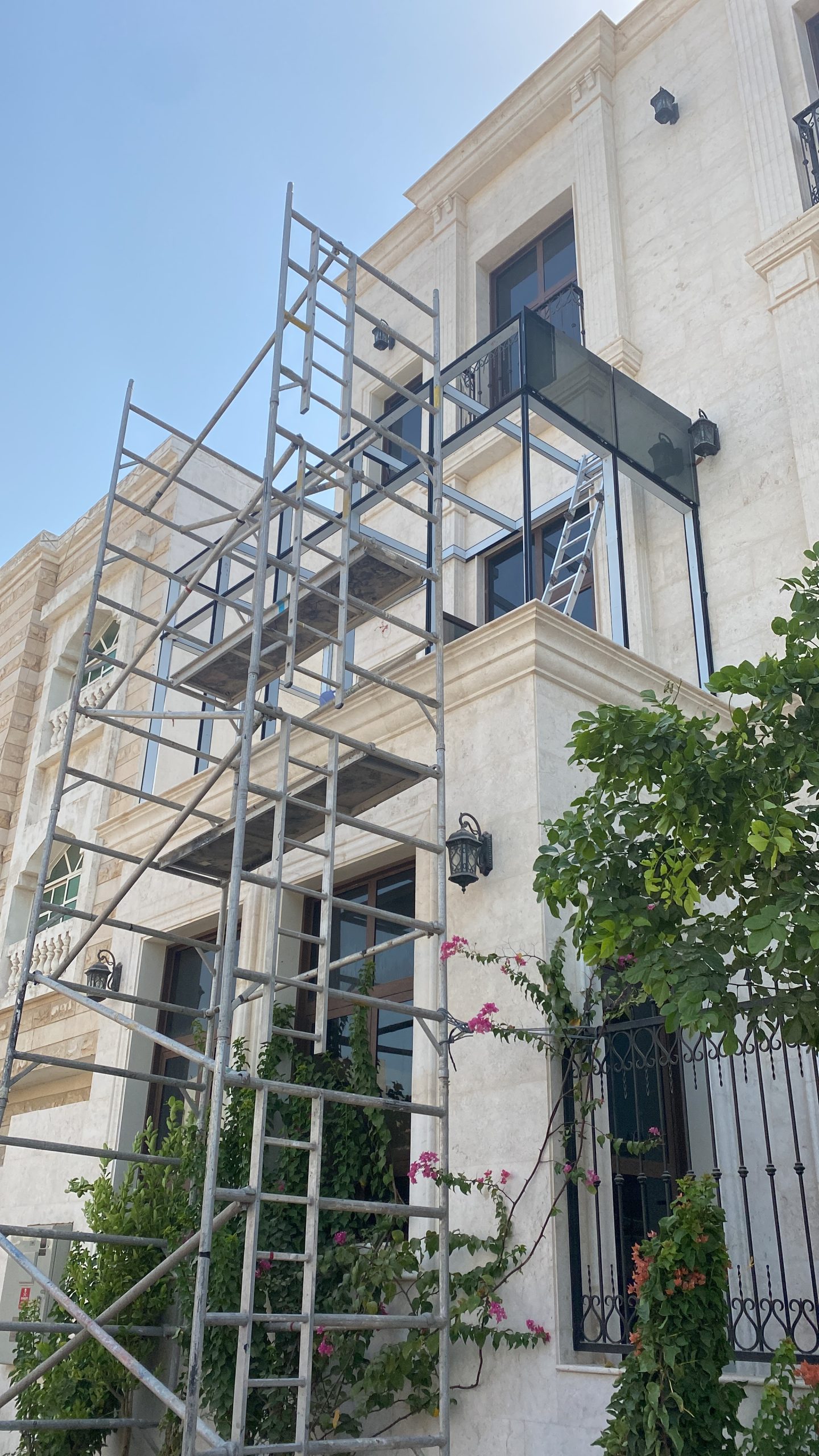 Glass Room Balcony with Curtain Wall (14) - Express Gate