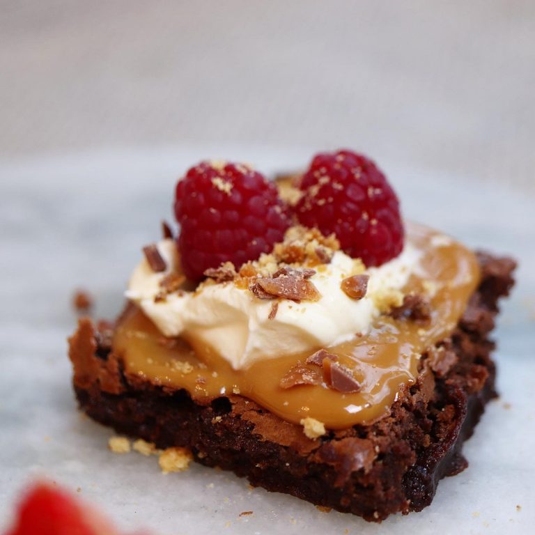 Brownies med dulce de leche och extra allt - Food By Laven