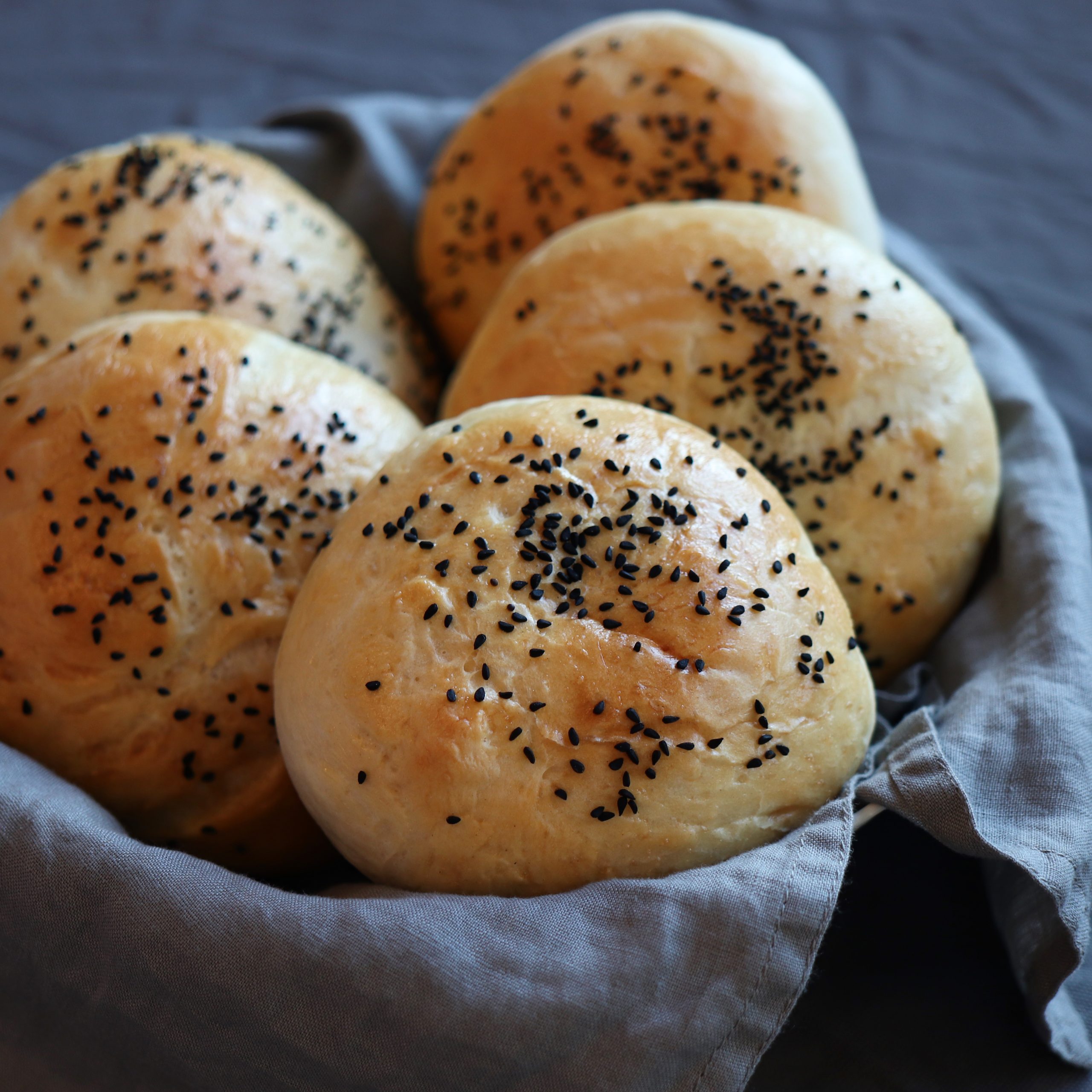 Samoun xr - Kurdiska frallor - Food By Laven