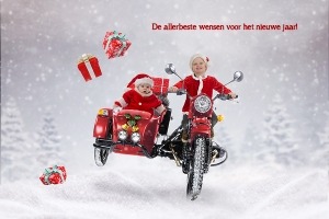 Kerstkaartjes en nieuwjaarsbrieven met foto's.