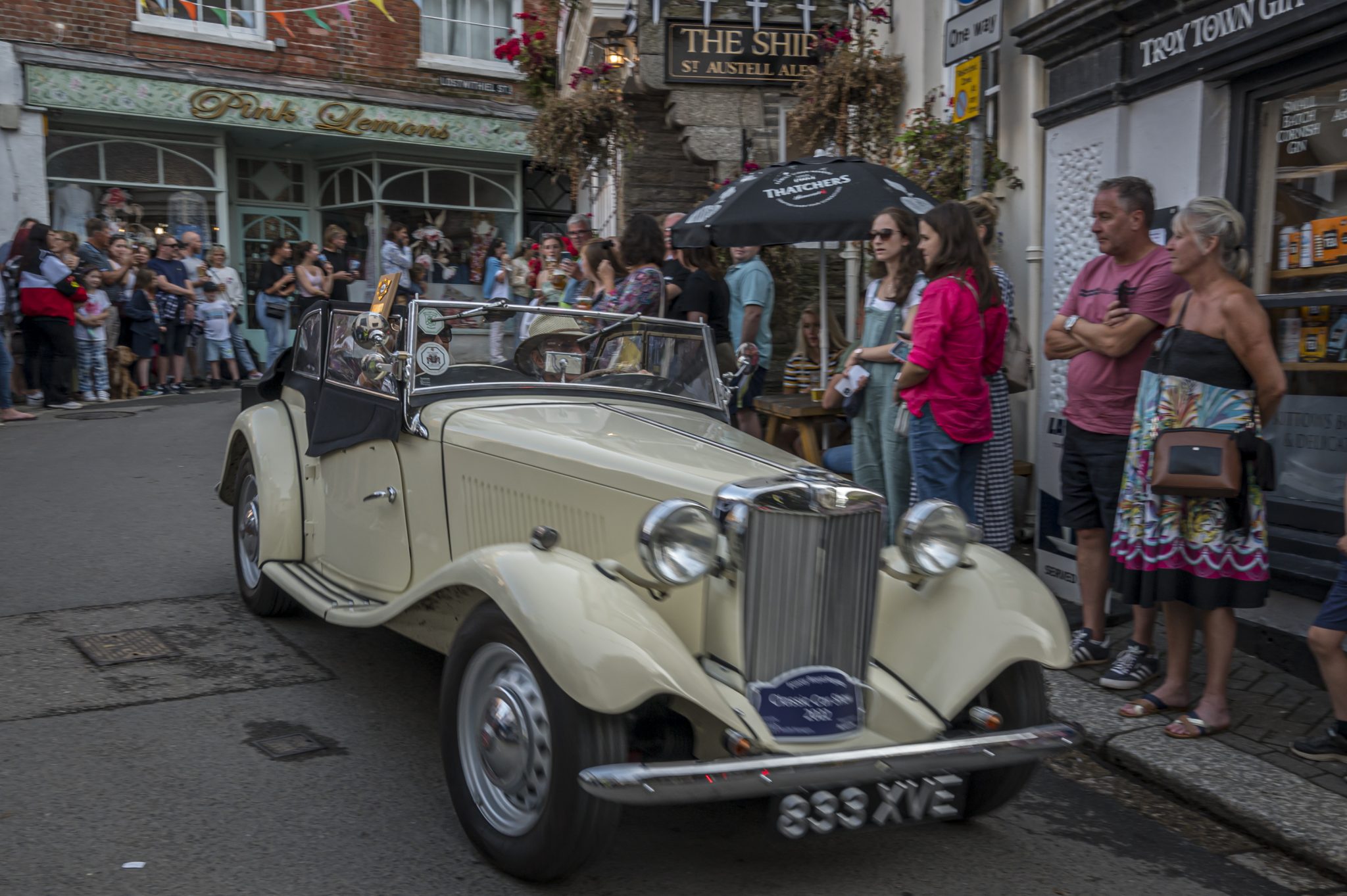 Fowey Classic Car Show And Parade | Classic Car Parade