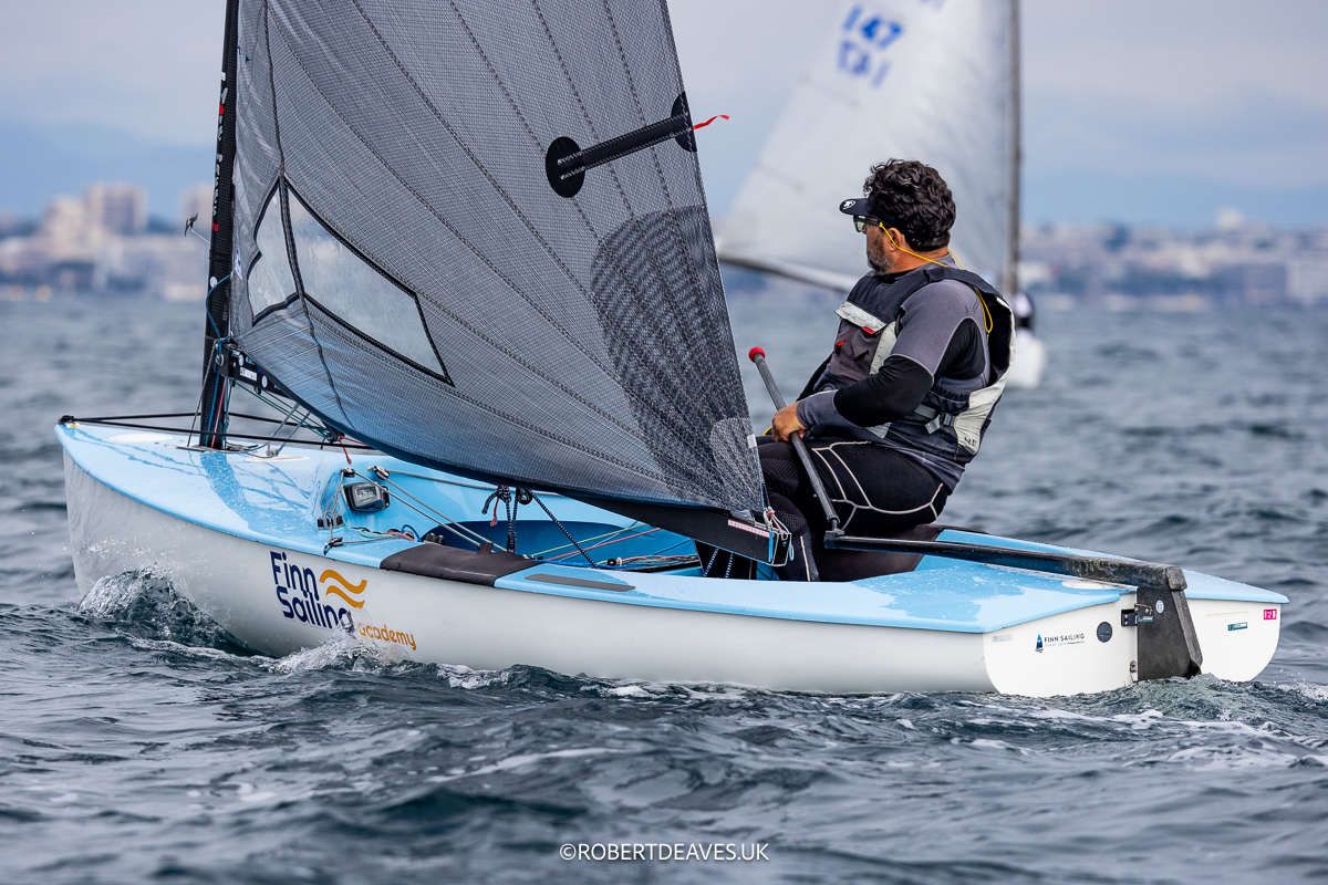 Finn World Masters 2025 – Finn sailing for Masters