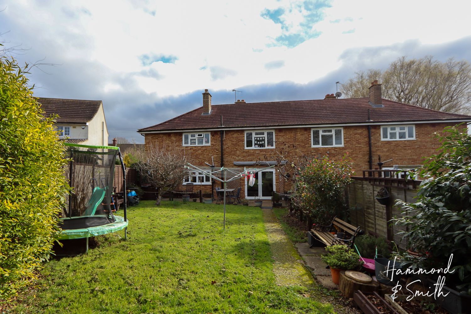 Beaconfield Avenue, Epping, CM16 - Hammond And Smith