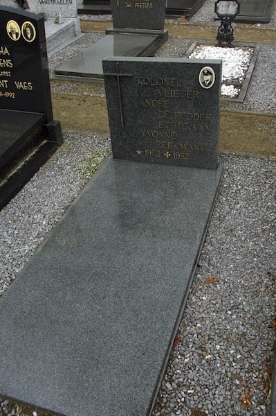 Graf Kol Vl Andre De Rudder - Hangar Flying