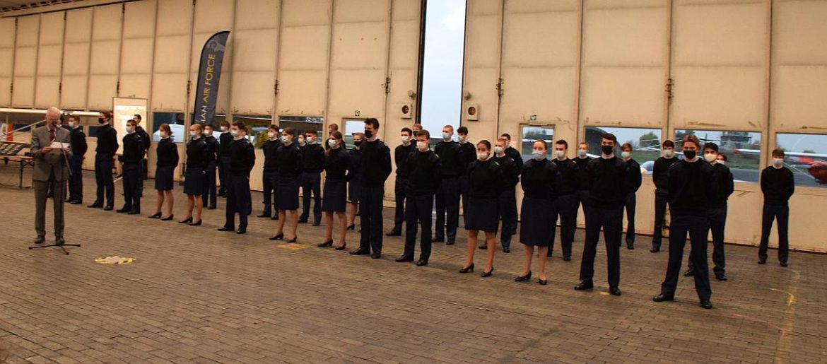 Royal Belgian Air Cadets Wings Parade, promotions 2020 et 2021 - Hangar ...