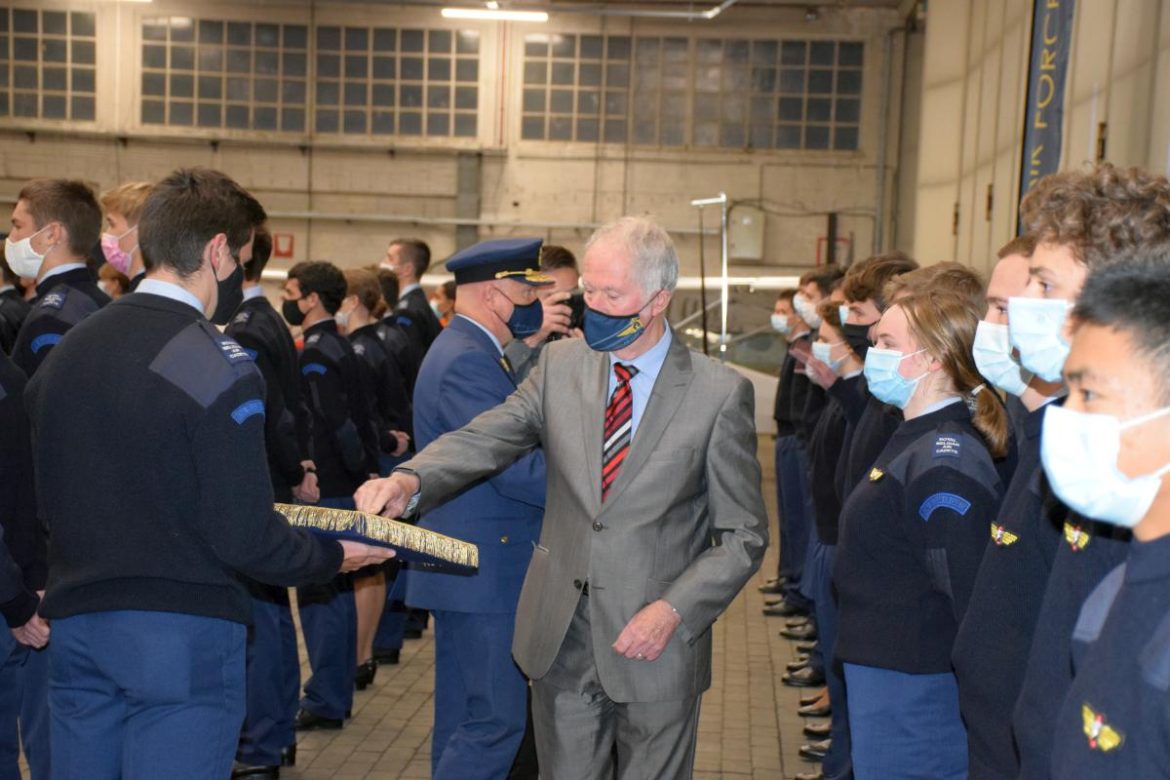 Royal Belgian Air Cadets Wings Parade, promotions 2020 et 2021 - Hangar ...