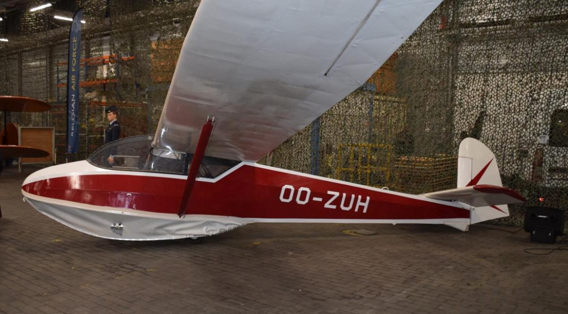 Royal Belgian Air Cadets Wings Parade, promotions 2020 et 2021 - Hangar ...