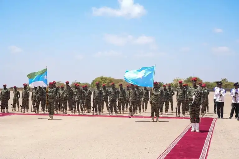 {DAAWO} Madaxweyne Xasan oo si aan caadi aheyn Kismaayo loogu soo ... {DAAWO} Madaxweyne Xasan oo si aan caadi aheyn Kismaayo loogu soo ...
