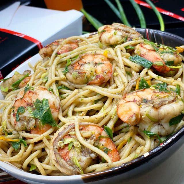 iBOT Exclusive – Eat, Drink, Smile. Food Vendors in Lagos Nigeria.