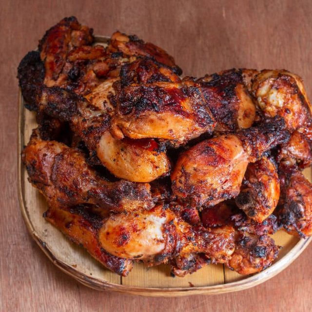 iBOT Exclusive – Eat, Drink, Smile. Food Vendors in Lagos Nigeria.