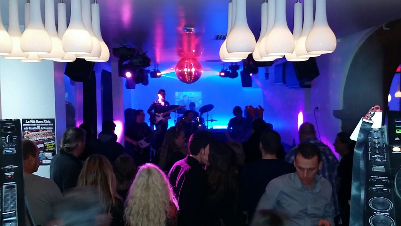 Javea Nightlife – Top bars, chiringuitos and nightclubs