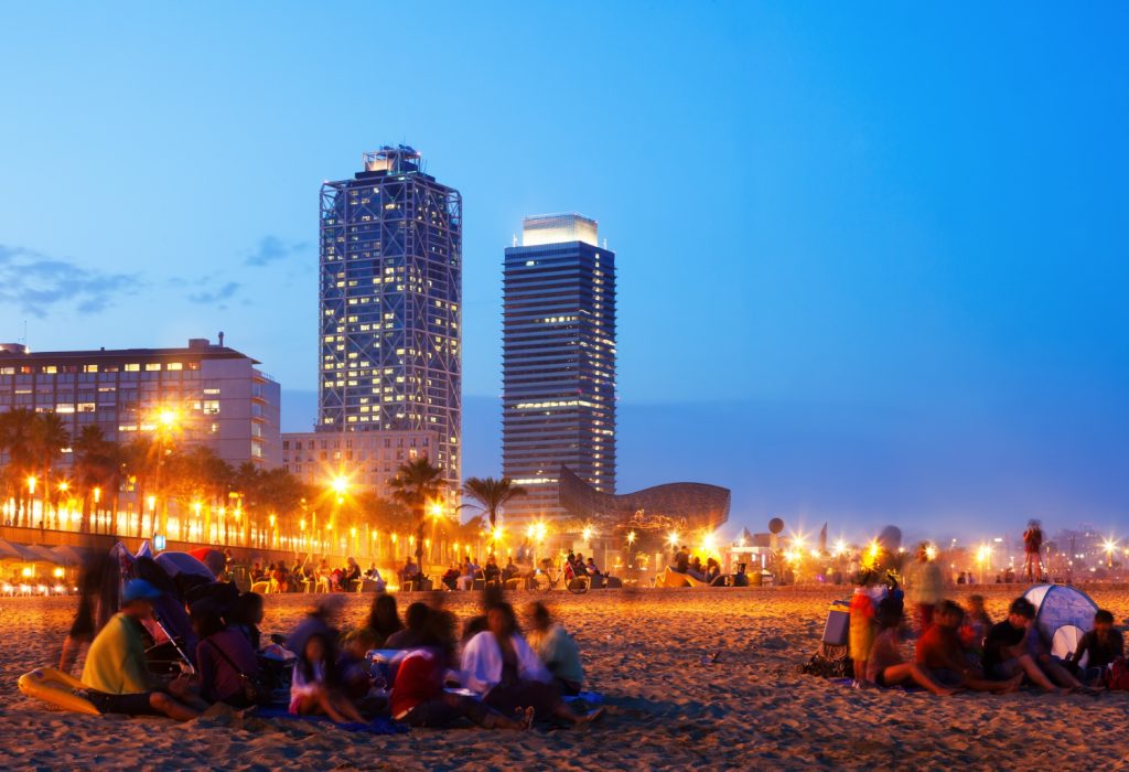 Jávea Nightlife in Summer: Where to Go After Dark