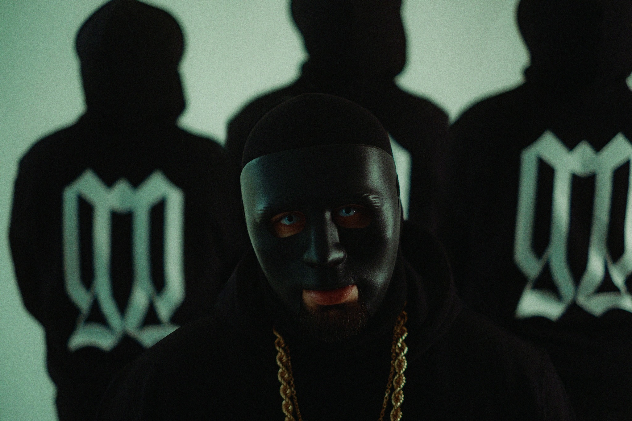 Kendt svensk rapper skuddræbt - JuicyNet.dk