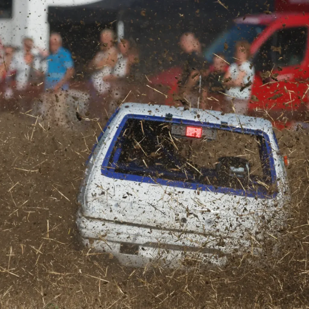 What Is Rallycross? A Beginner’s Guide to Wheel-to-Wheel Dirt Racing ...
