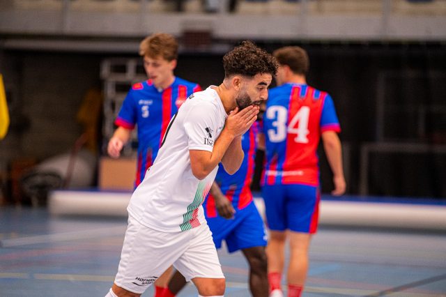 Salim Kasmi (Puskas Ardooie) voor duel tegen ex-ploeg Erwetegem ...