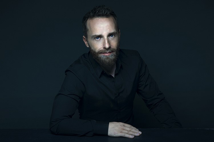 Nya superhjälten: Nora Wagner - Kapprakt