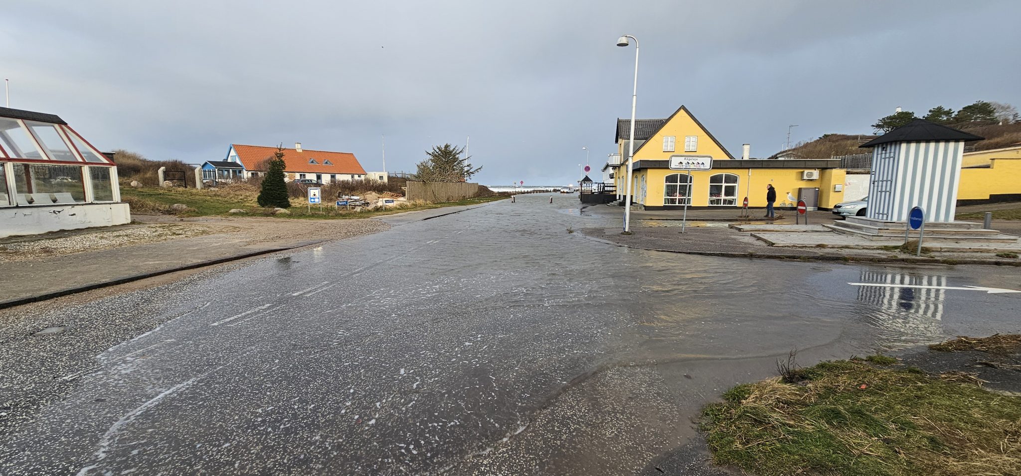 RÅGELEJE: Stemningsfotos ovenpå stormen Pia – KATTEGAT.NU