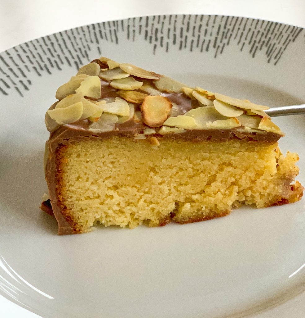 Mazarinkaka med nougattäcke – mattiascelinder