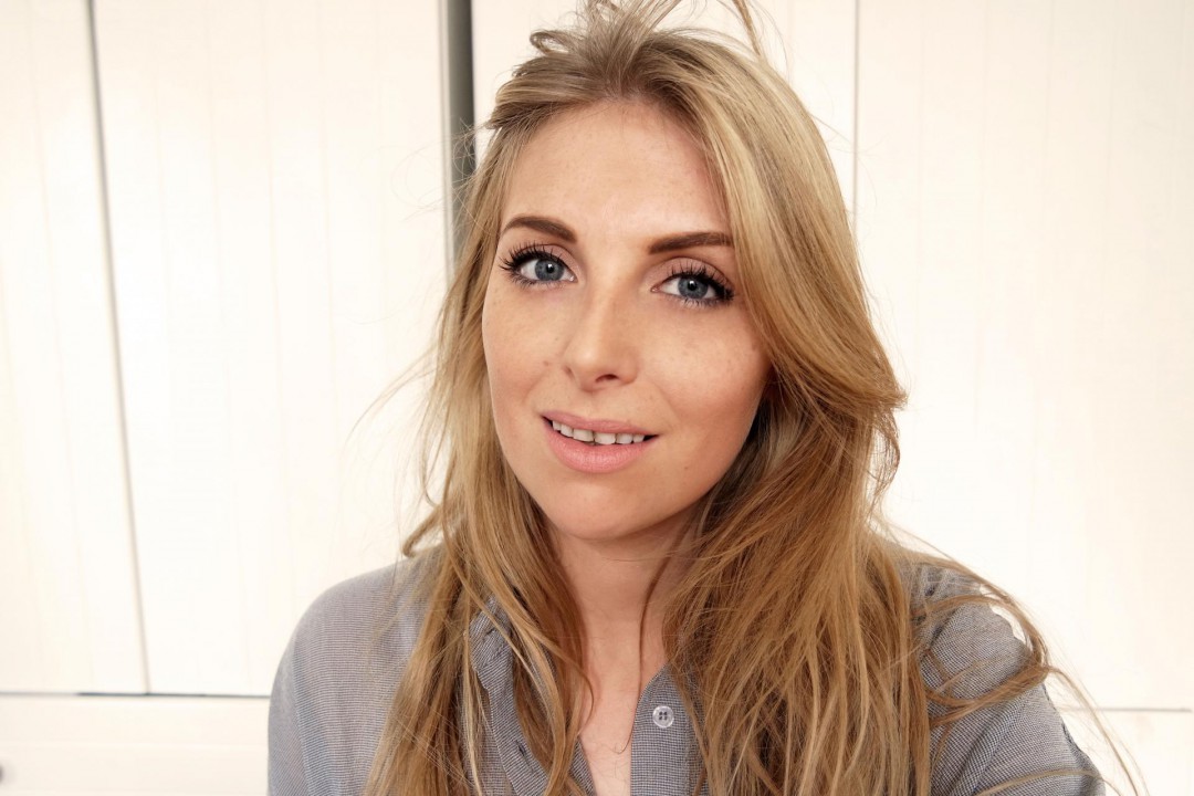 How To Take The Perfect Selfie Love Style Mindfulness Fashion