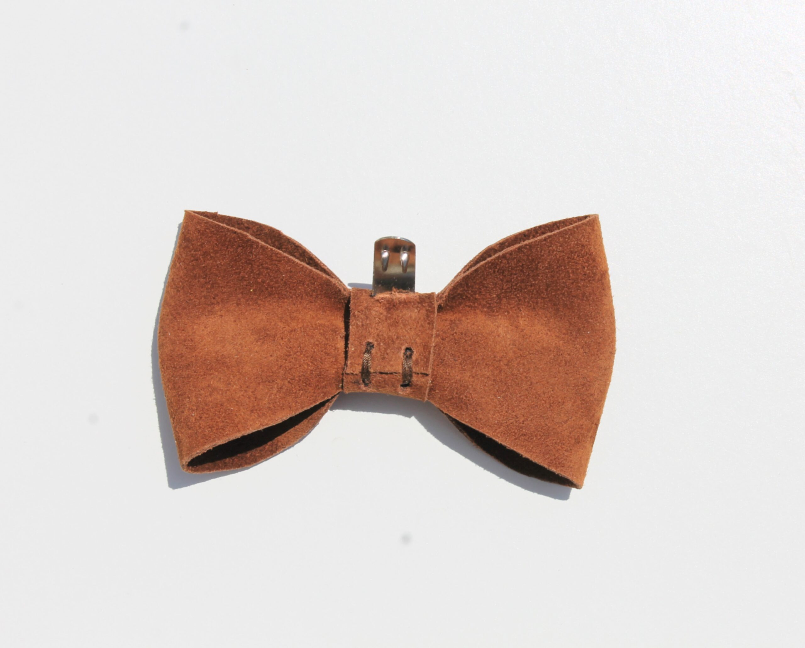 Cognac brun sløjfe sko clips i ruskind - Pynt til sko- FEST