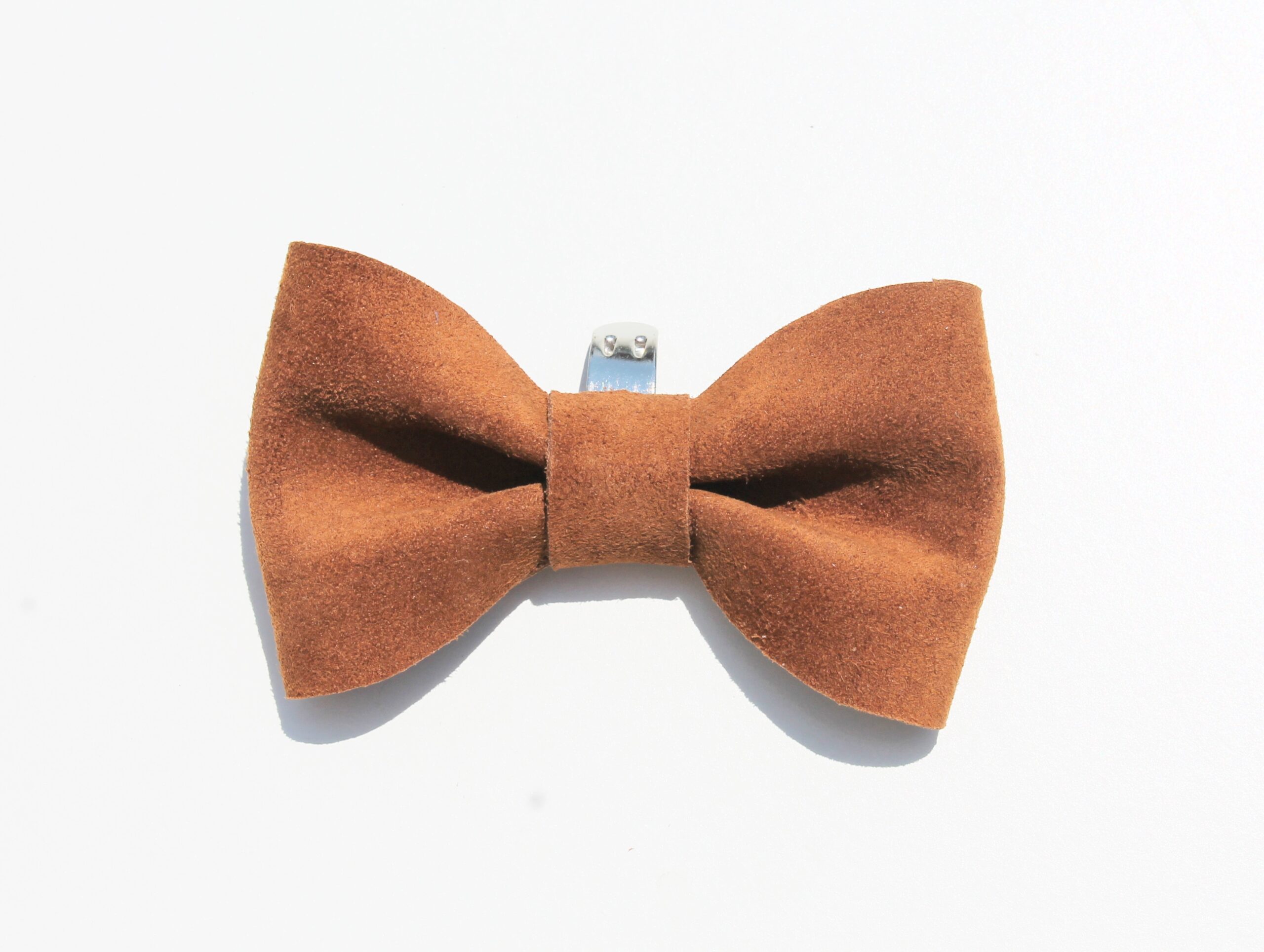 Cognac brun sløjfe sko clips i ruskind - Pynt til sko- FEST