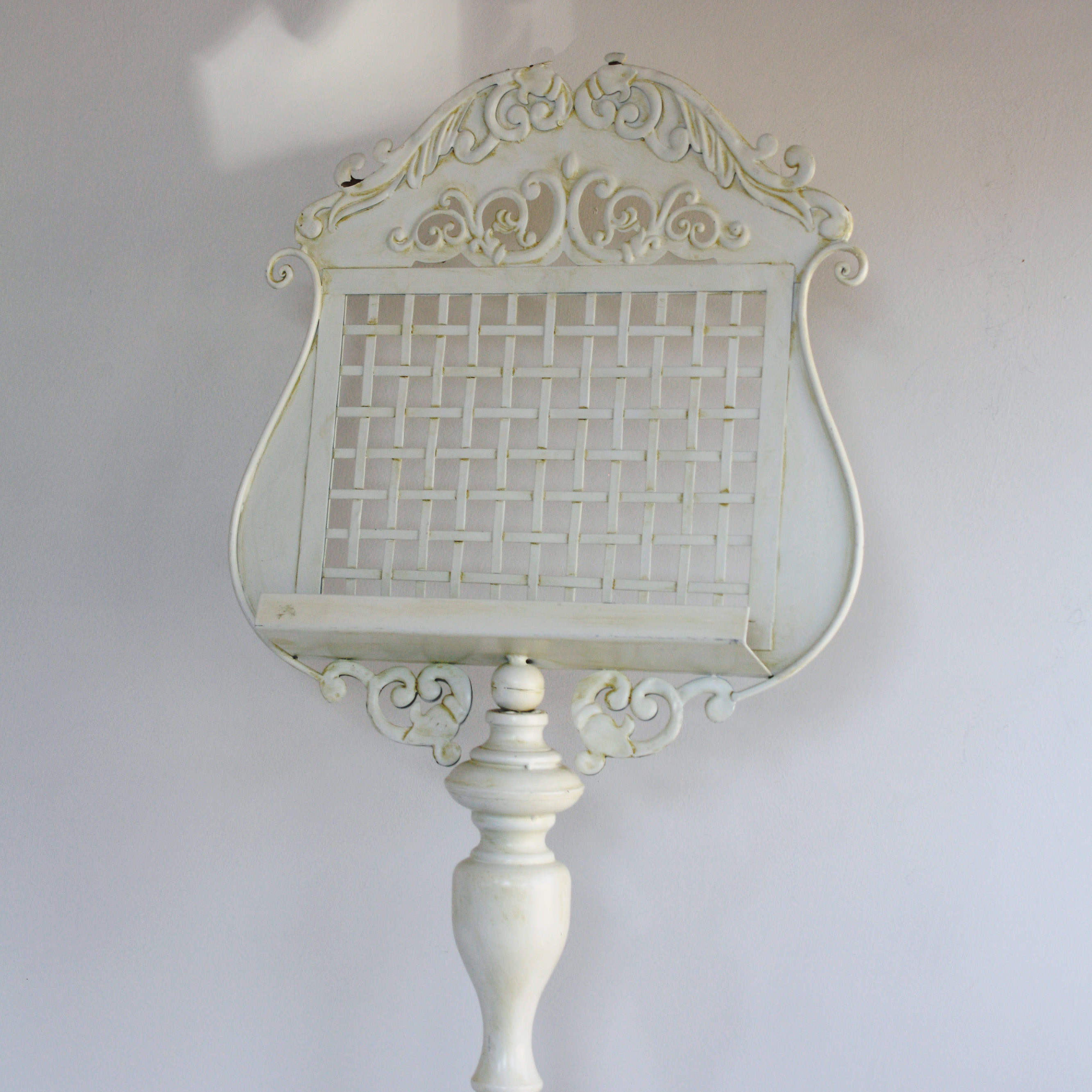 Table Plan Stand - Mandalay Weddings & Events Styling