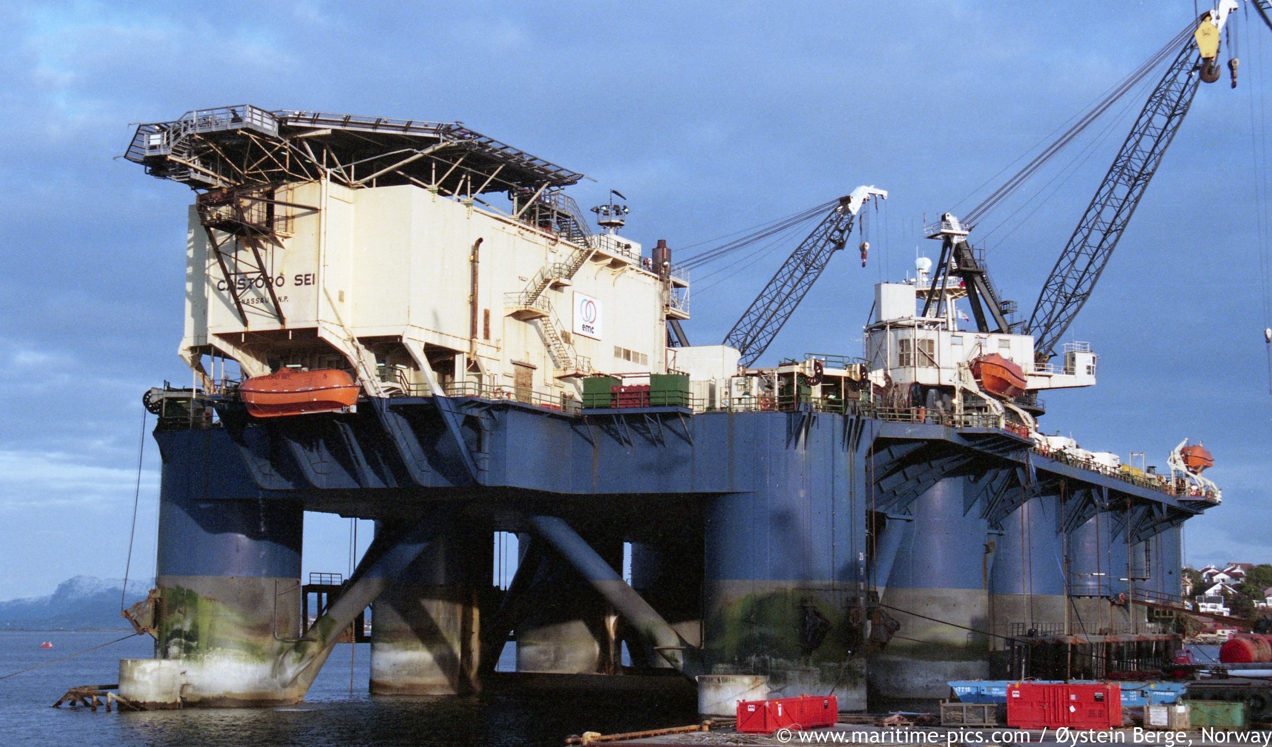 “CASTORO SEI” – NOW ON HER WAY TO THE BREAKERS……… – Maritime-Pics