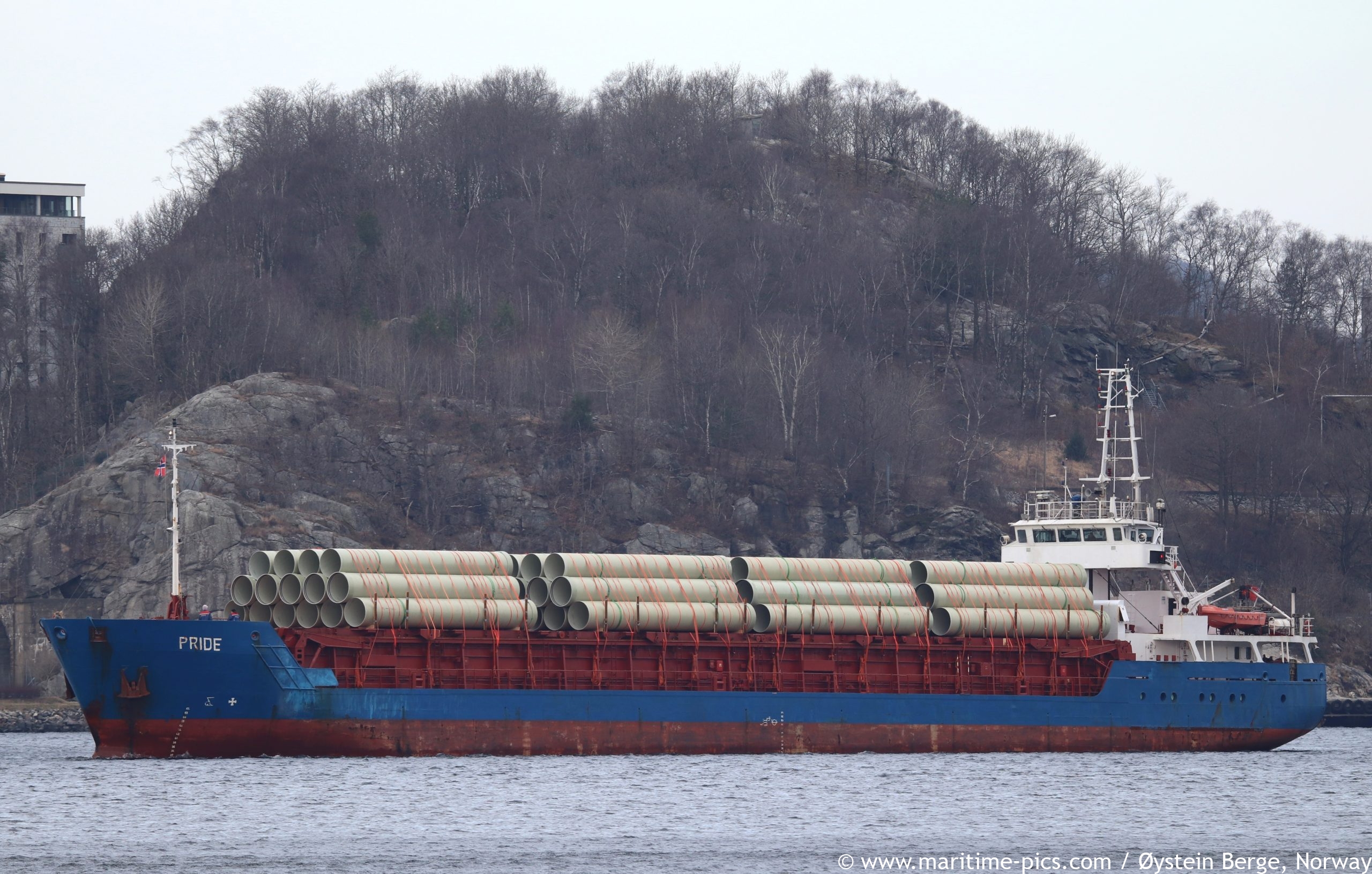 “PRIDE” ARRIVING PORT OF SANDNES, 14 MARCH 2022 – Maritime-Pics