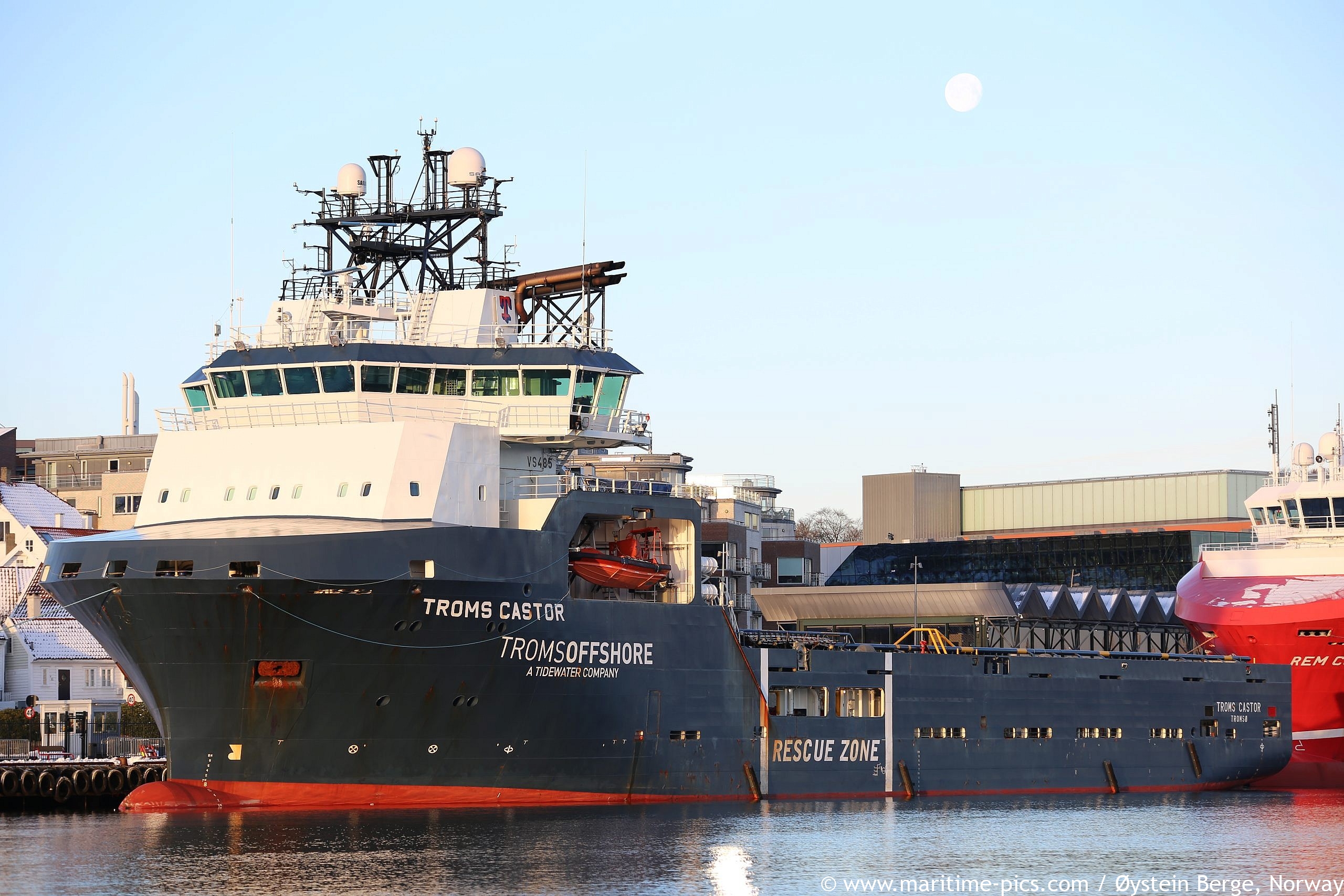 “TROMS CASTOR” AND “REM COMMANDER” MOORED IN PORT OF STAVANGER, 10 ...