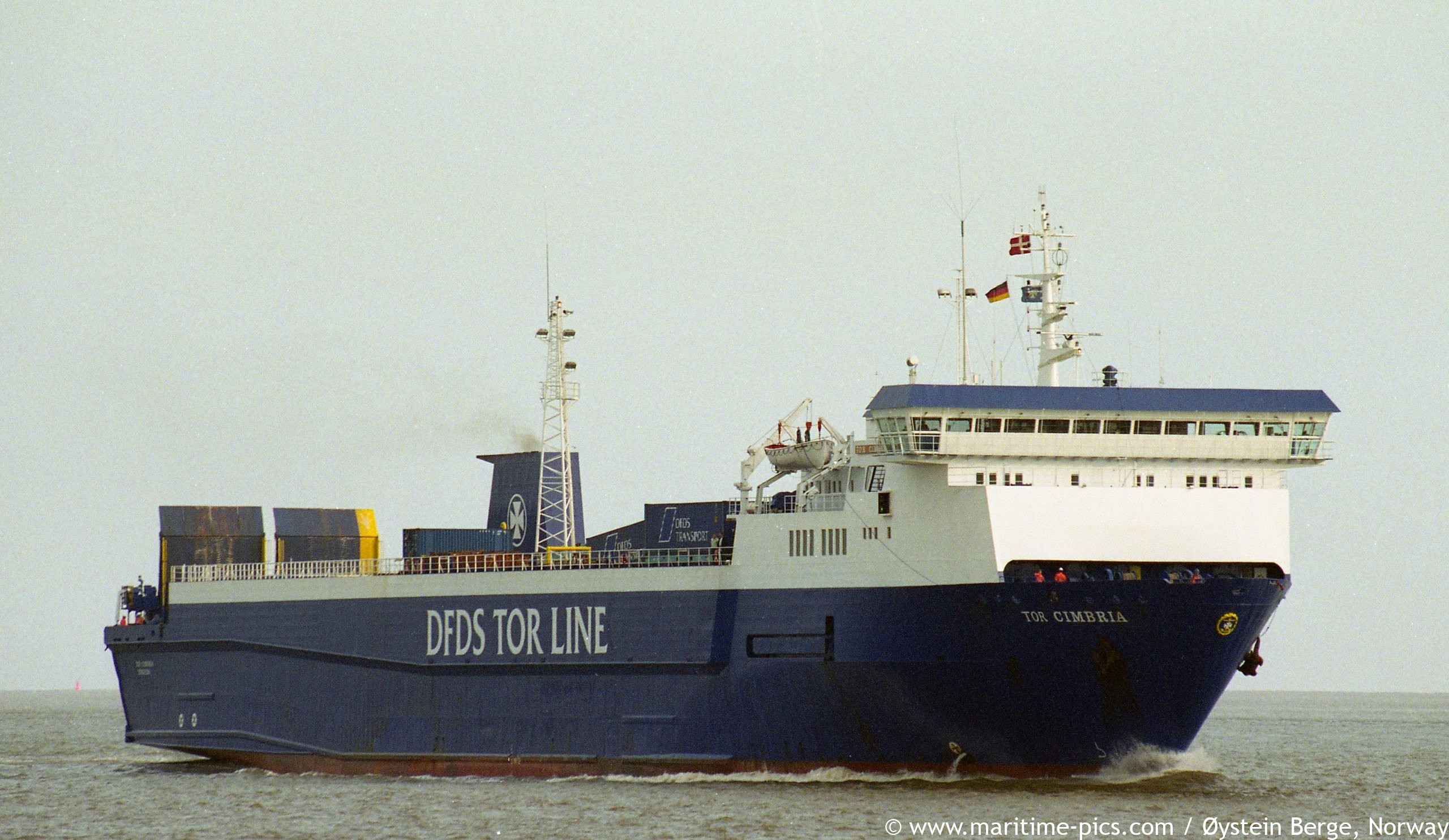 TO BE BROKEN UP – “SUPER SHUTTLE RORO” WAS BEACHED IN ALANG / INDIA, 25 ...