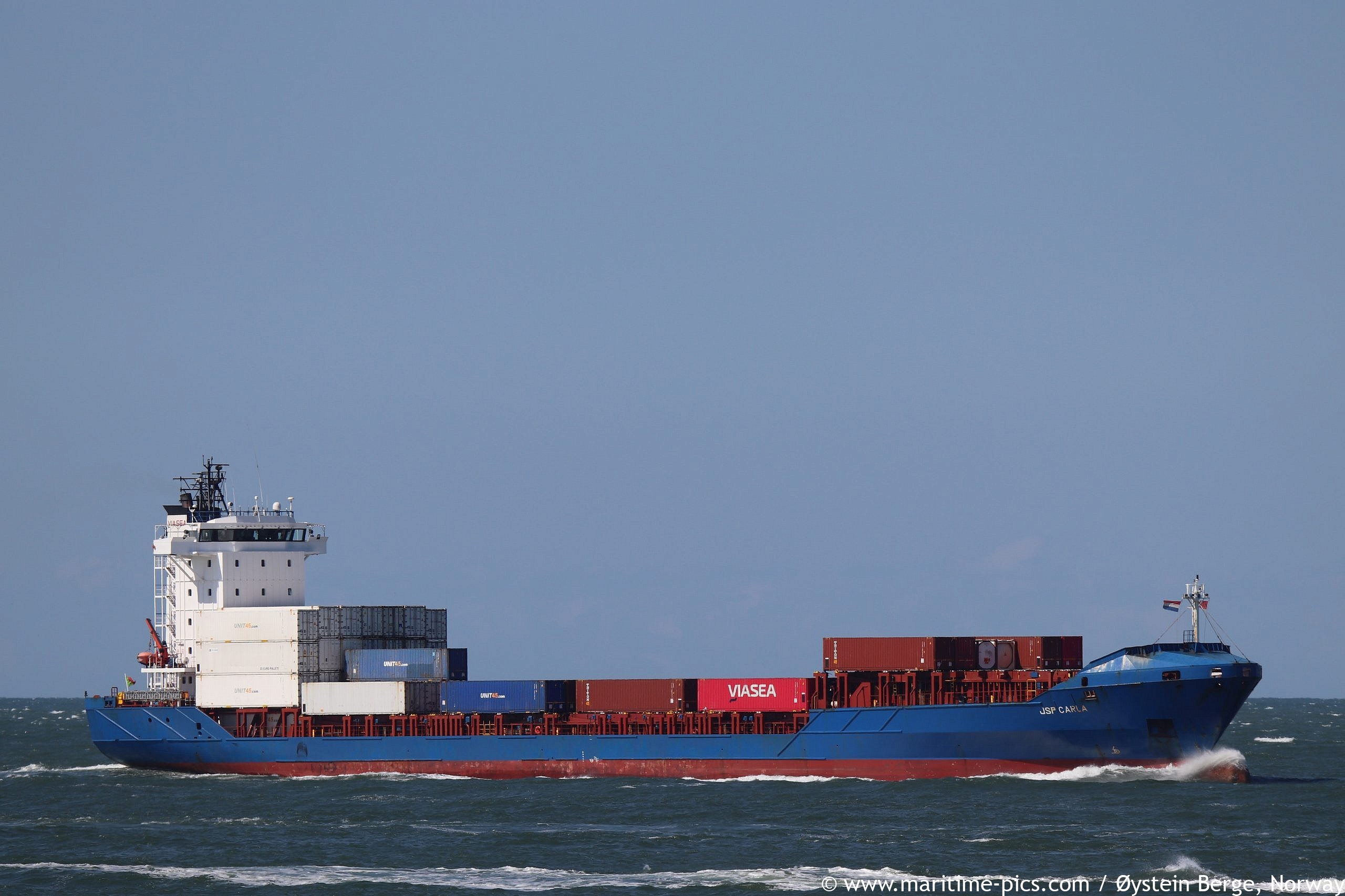 “JSP CARLA” PASSING MAASVLAKTE, 31 AUGUST 2022, ON HER WAY FROM ... “JSP CARLA” PASSING MAASVLAKTE, 31 AUGUST 2022, ON HER WAY FROM ...