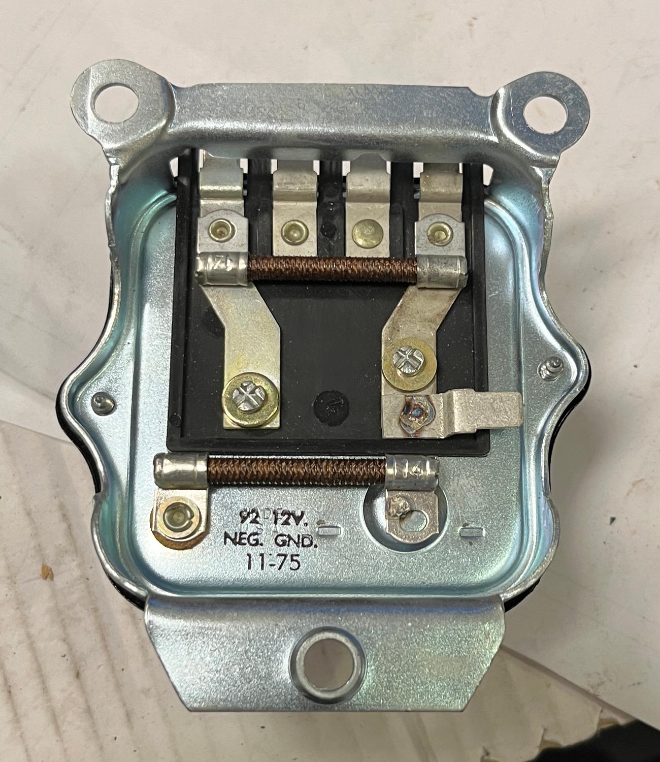 LADDNINGSRELÄ 12V neg grd Buick Cad Chev Olds Pontia GMC IHC 1962-72 ...