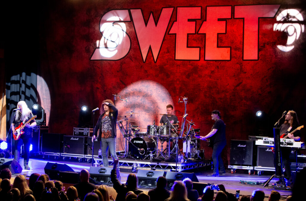 SWEET (Live) - Metal Express Radio
