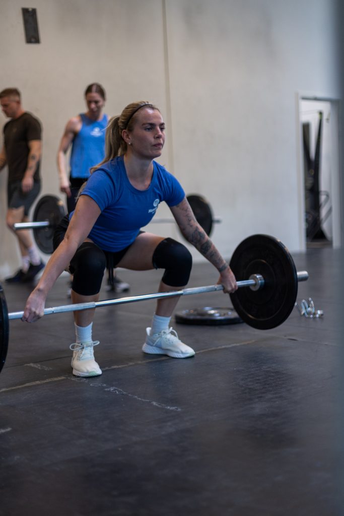 Mastering the Snatch: Beginner Progressions for CrossFit - Musclefit ...