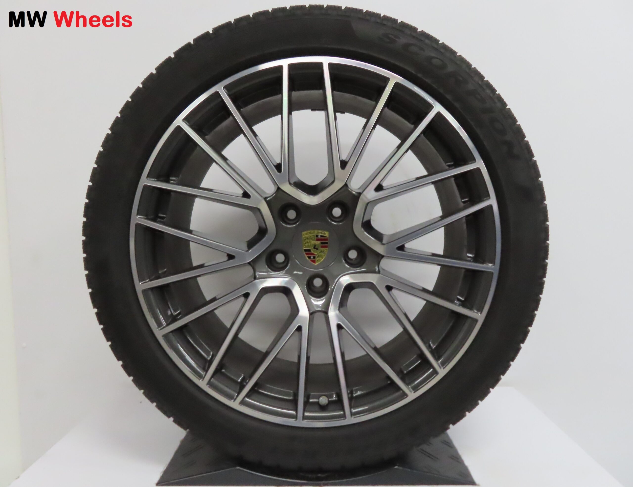 Originele Porsche 21 inch velgen Cayenne E3 9Y winterbanden - Origineel gebruikte velgen