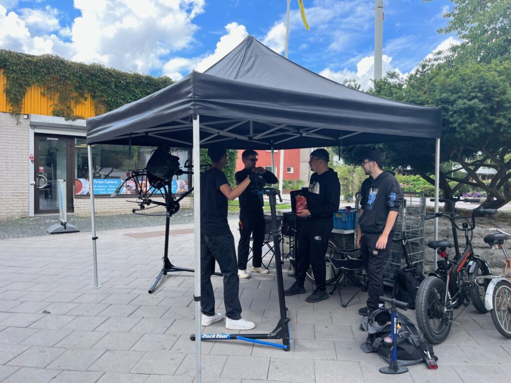 Behöver du hjälp att laga cykeln? - Nyhetsbyrån Järva Behöver du hjälp att laga cykeln? - Nyhetsbyrån Järva