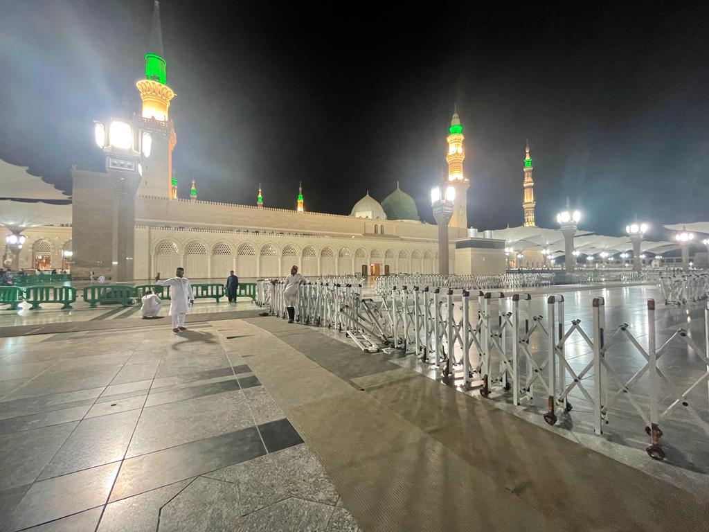 Fem unga män åkte iväg till Mecka - Nyhetsbyrån Järva