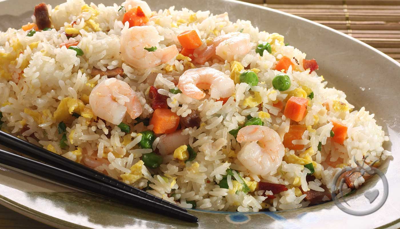 Stekt ris med reker - Oppskriftskroken Ris