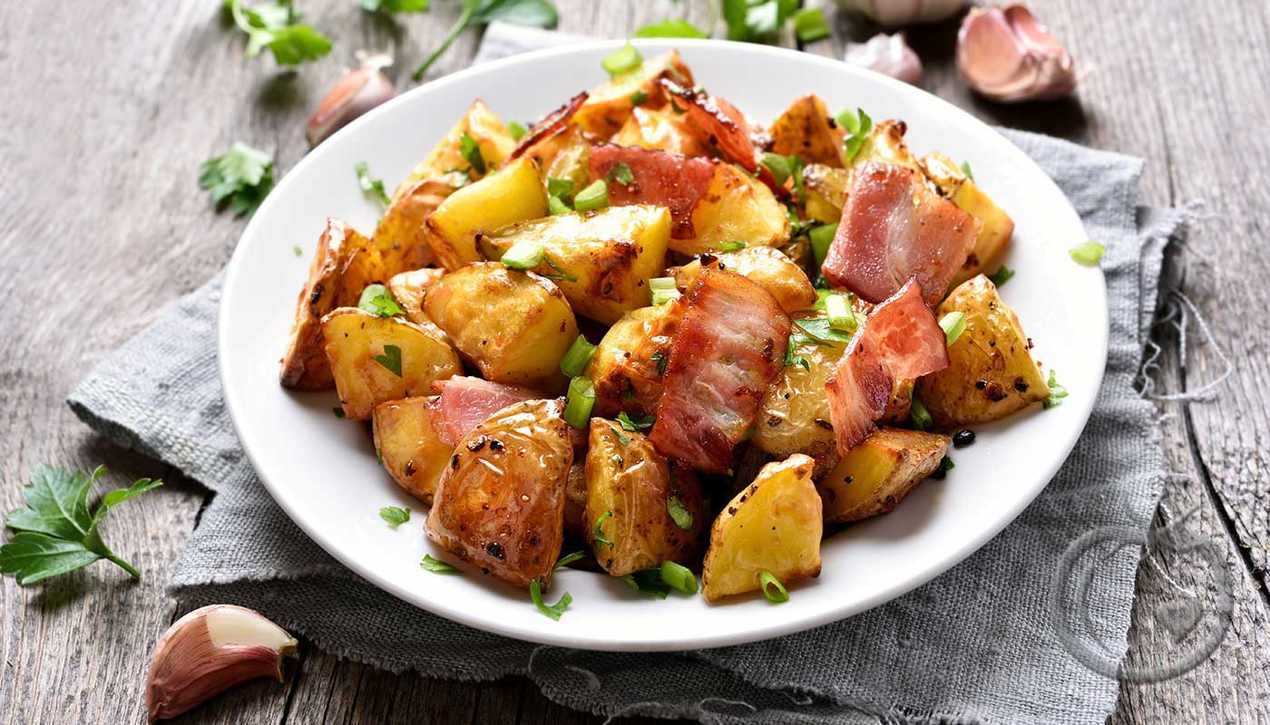 Stekte poteter med bacon - Oppskriftskroken