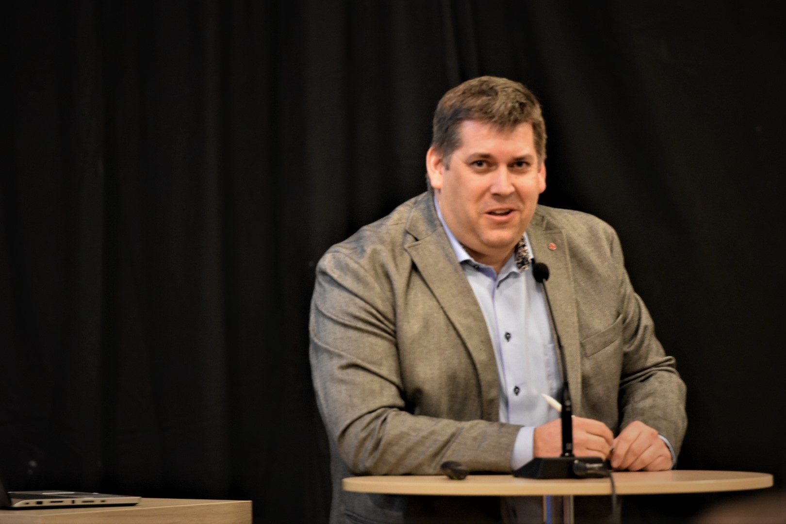 Oppositionsrådet Robert Rapakko (S): "Kraftiga föroreningar i marken ...